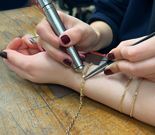 WPCLIP060-90 14K 90" 2.5mm Paperclip Spool | Royal Chain Group